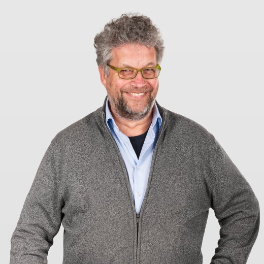 solique | smart multiposting | Team